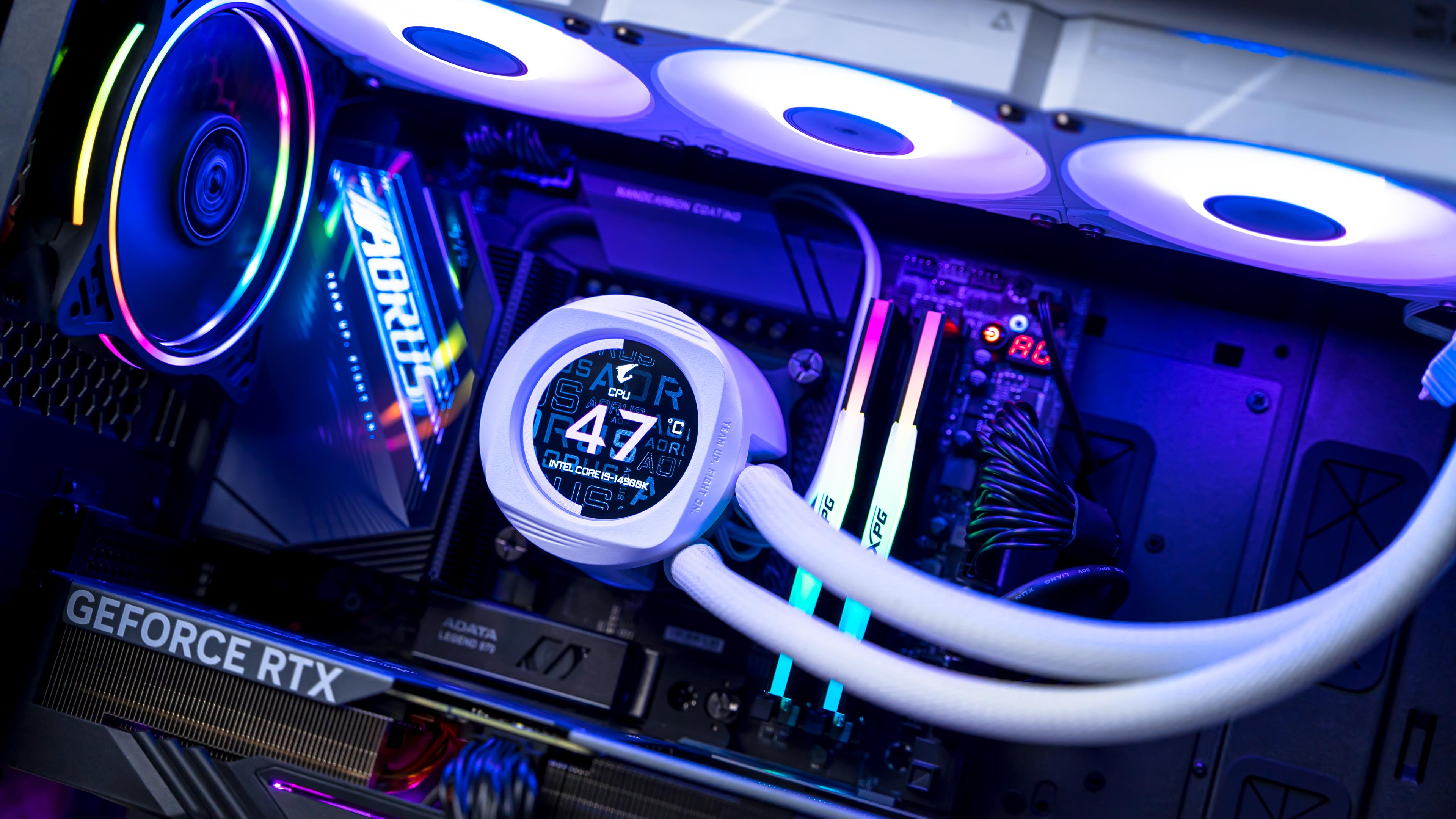 مراجعة Aorus Waterforce X II 360 Ice : أداء رائع مع أسلاك أقل - HDR247